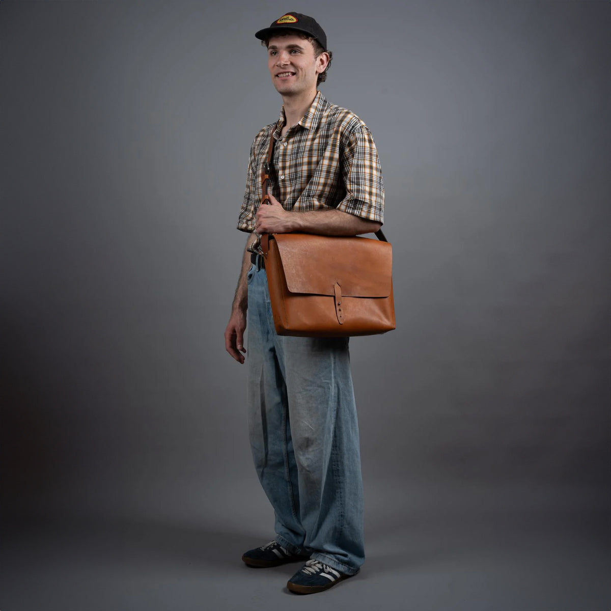 NELSON MESSENGER BAG – The Loyal Workshop